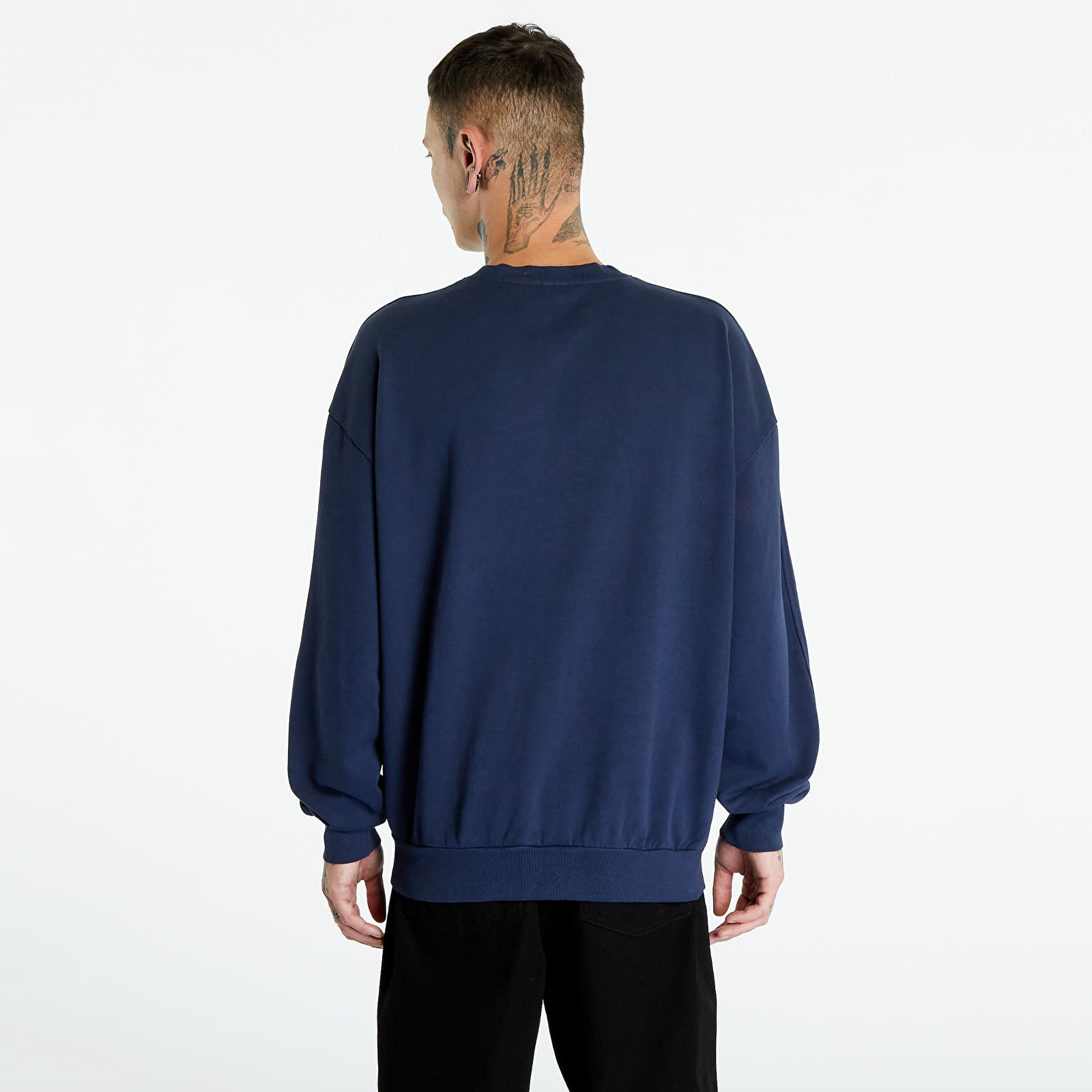 Urban Classics Heavy Terry Garment Dye Crew Dark Blue | Queens