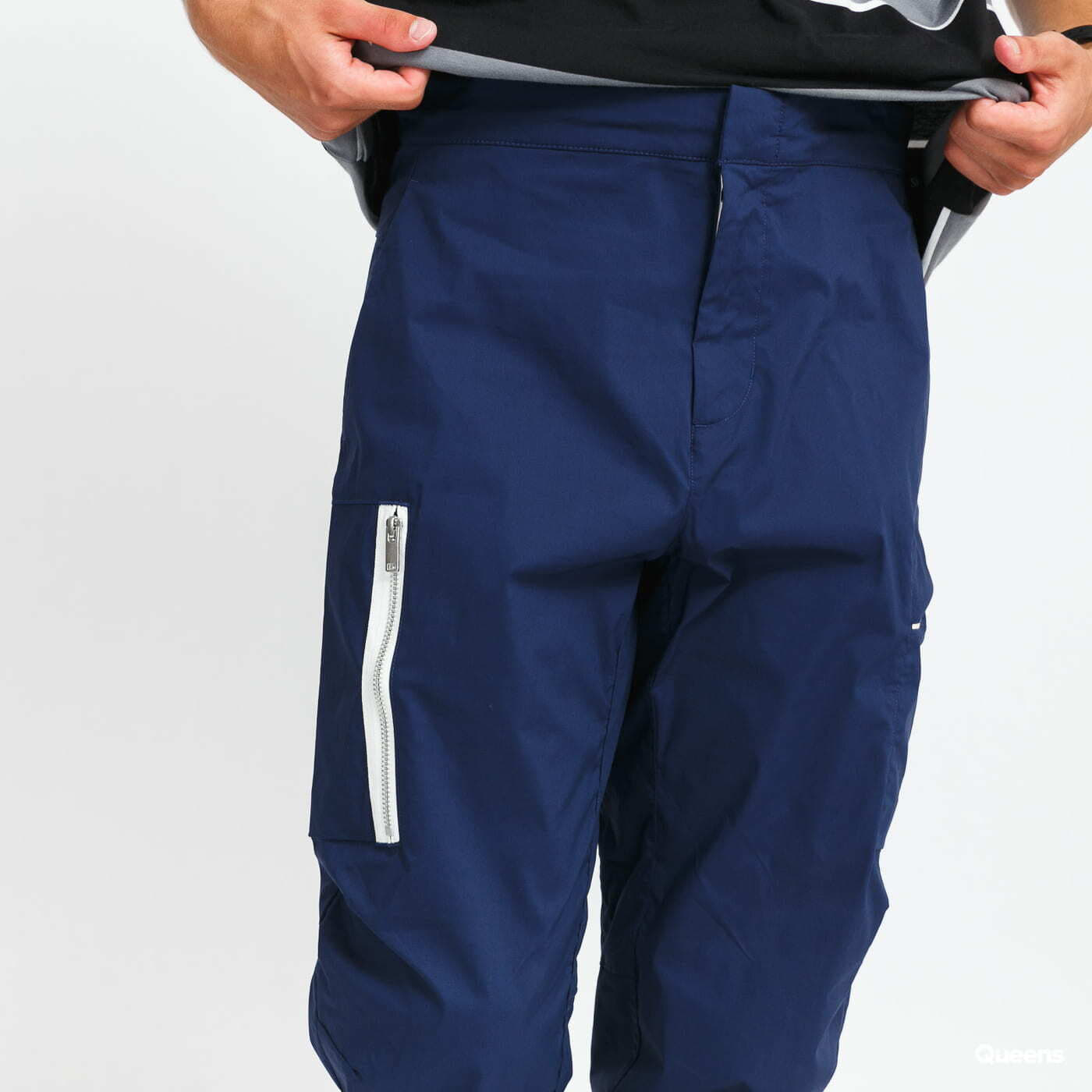Džíny a kalhoty Nike Sportswear Woven Unlined Utility Pants Navy | Queens 💚