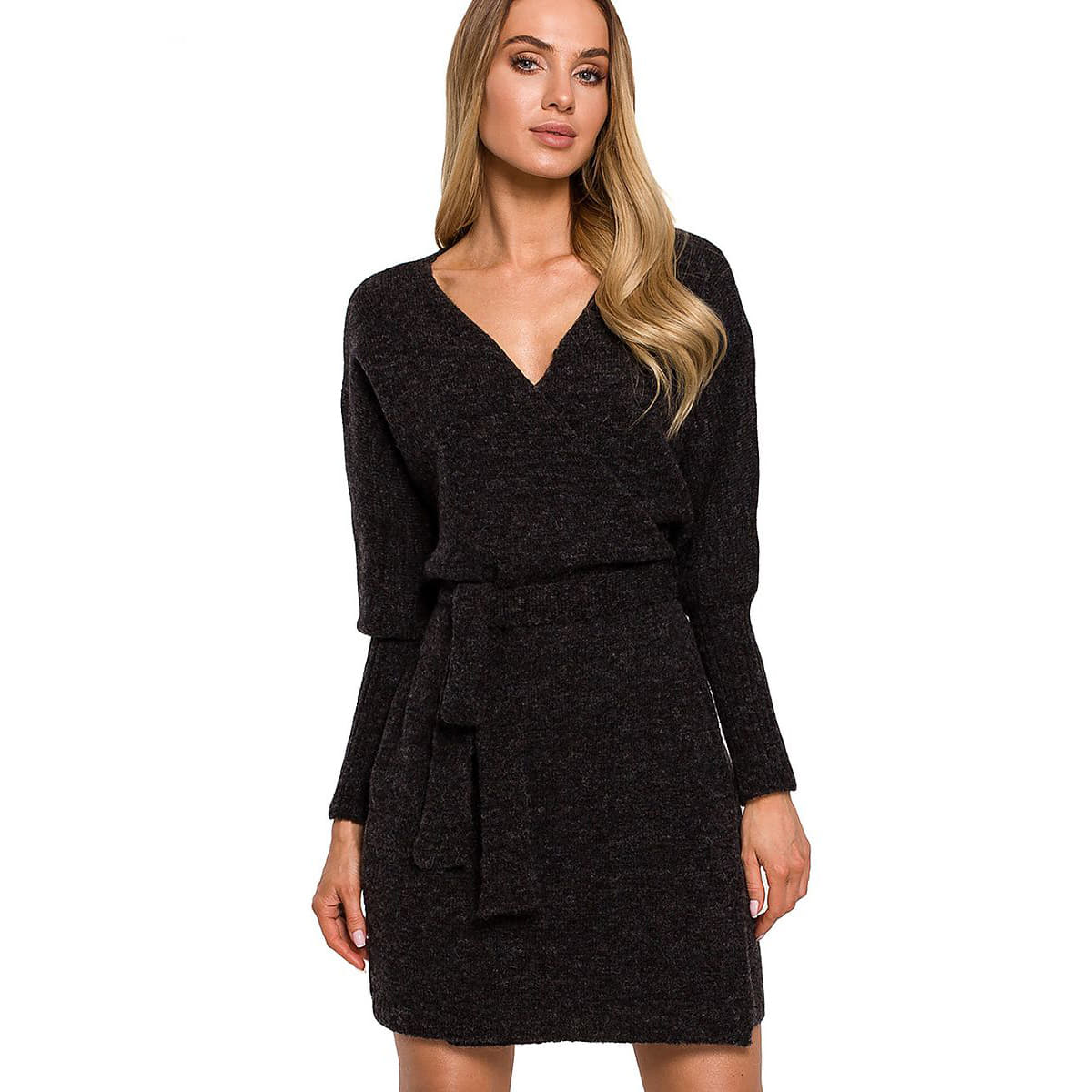 Šaty Moe model 157276 Black | Queens 💚