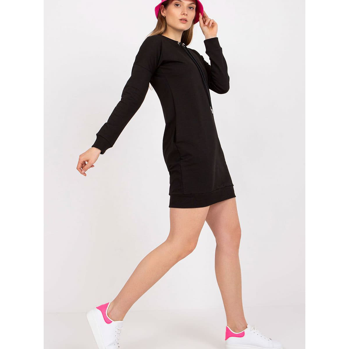 Šaty BFG model 167894 Black (167894BFG) | Queens 💚
