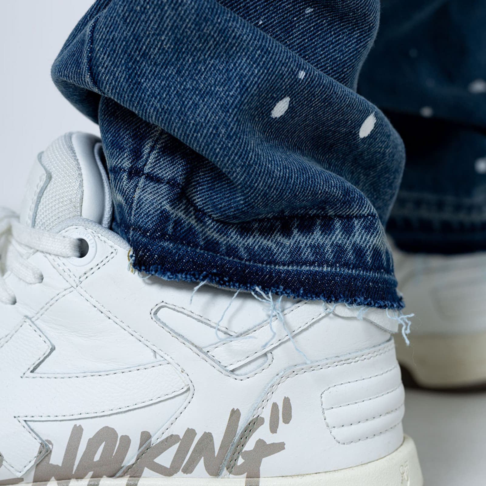 Don Lemme Straight Fit Jeans Splatter Washed Blue | Queens