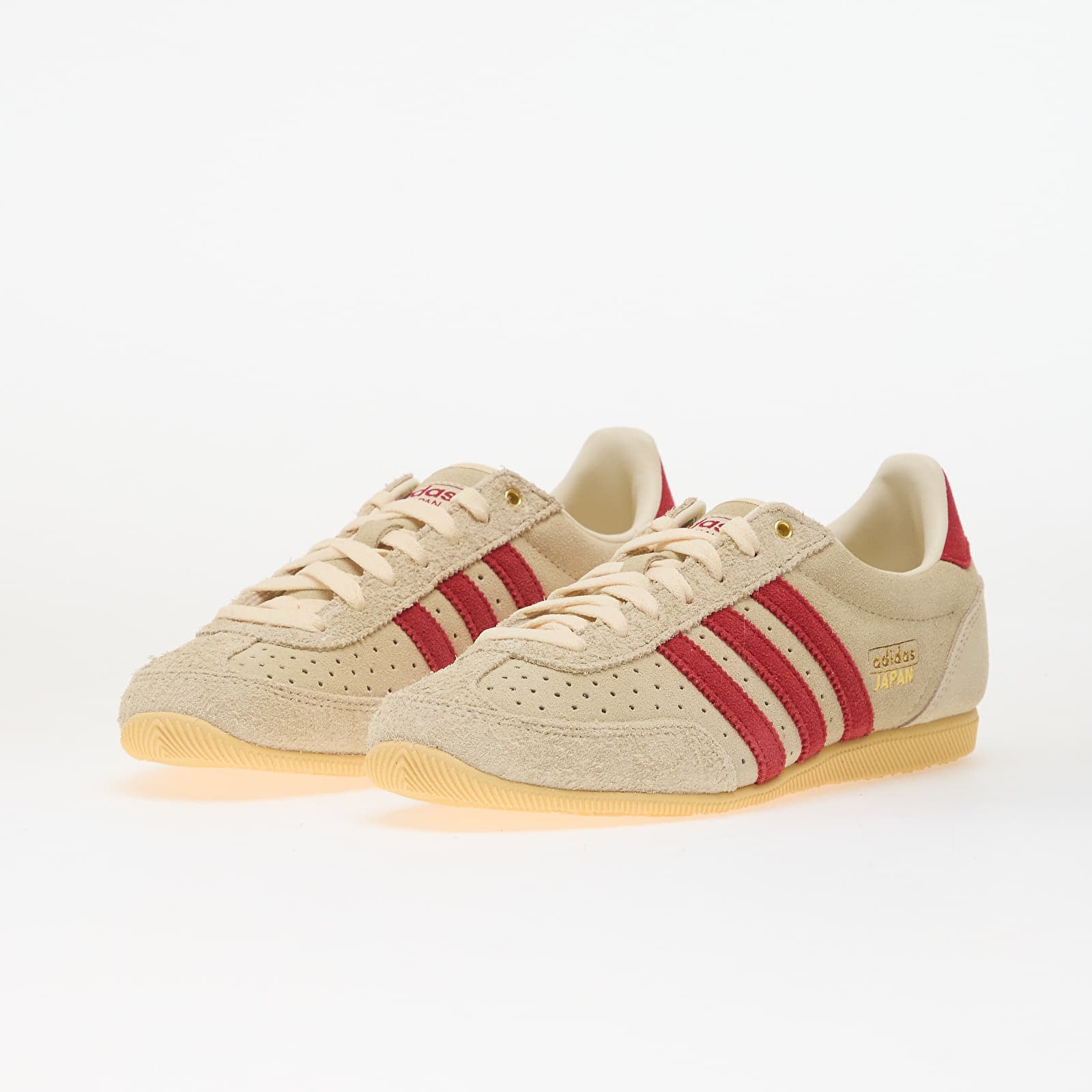 adidas Japan Warm Vanilla/ Team Victory Red/ Gold Met. | Queens